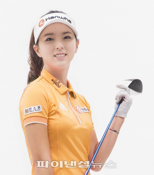 한화L&C, KLPGA 윤채영프로 후원계약 - 파이낸셜뉴스