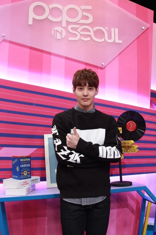 그룹 JJCC 에디, 생애 첫 단독 MC 도전...‘팝스 인 서울’ 진행 - fn스타