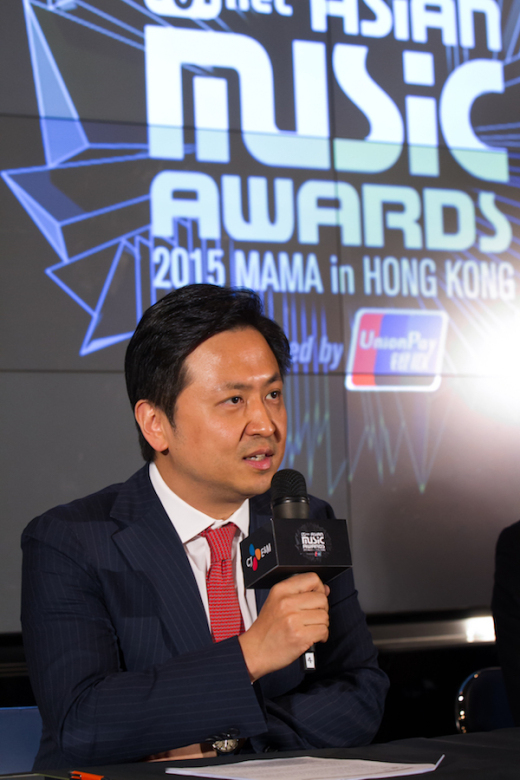 ‘2015 MAMA’ 자이언티-‘댄싱9’ 김설진 콜라보 “홀로그램 기술로 재탄생” - fn스타