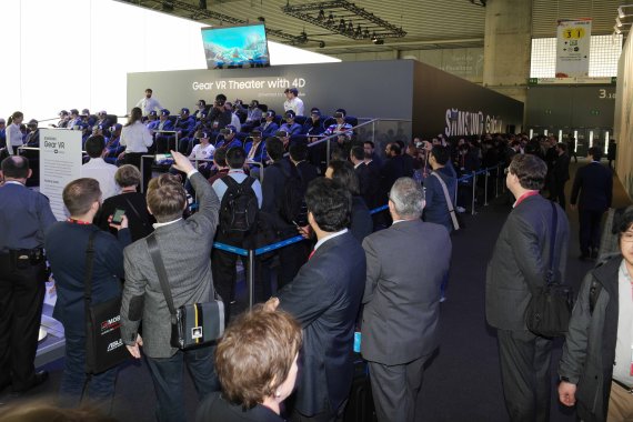 [MWC로 본 모바일 2016]구름 속 5G·IoT·VR,...생활속으로 들어오다 - 파이낸셜뉴스