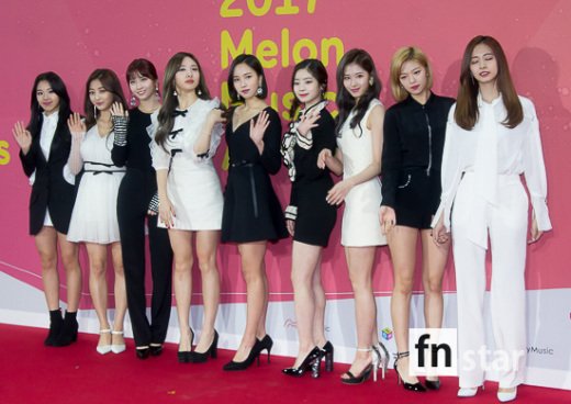 [2017 KBS 가요대축제]편곡으로 새로운 무대 선사한 트와이스 - fn스타