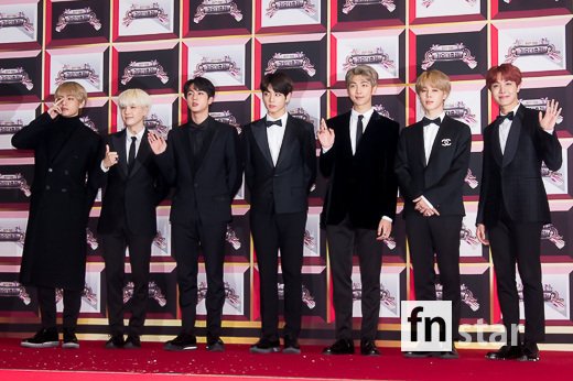 [2017 KBS 가요대축제]누구보다 뜨거운 BTS, 역대급 퍼포먼스! - 헉스