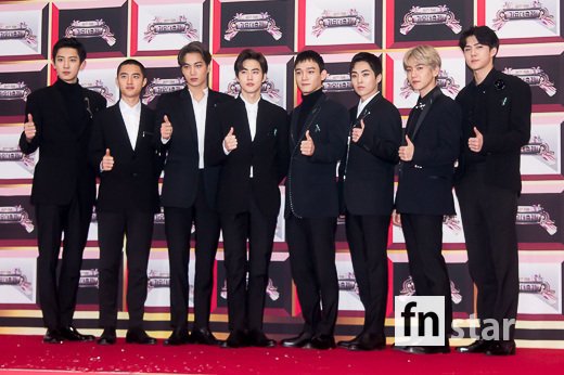 [2017 KBS 가요대축제]K-POP 황제 엑소, 한편의 연극 같았던 무대 - fn스타
