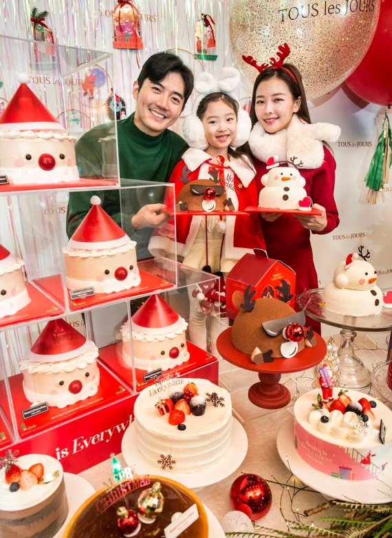 뚜레쥬르, 크리스마스 케이크 인증샷 이벤트 열어 - 파이낸셜뉴스