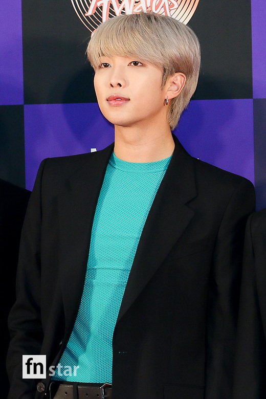 [포토] BTS RM, ‘오늘은 미소년 느낌’ - fn스타