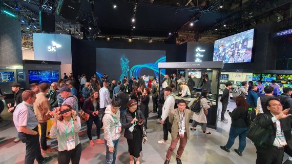 SK, 통합부스 미래기술 공개.. 5G·반도체·모빌리티 신기술 전시 [CES 2020 폐막] - 파이낸셜뉴스