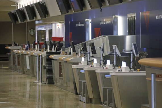 코로나19에 델타항공 5년만에 첫 분기별 적자 - 파이낸셜뉴스