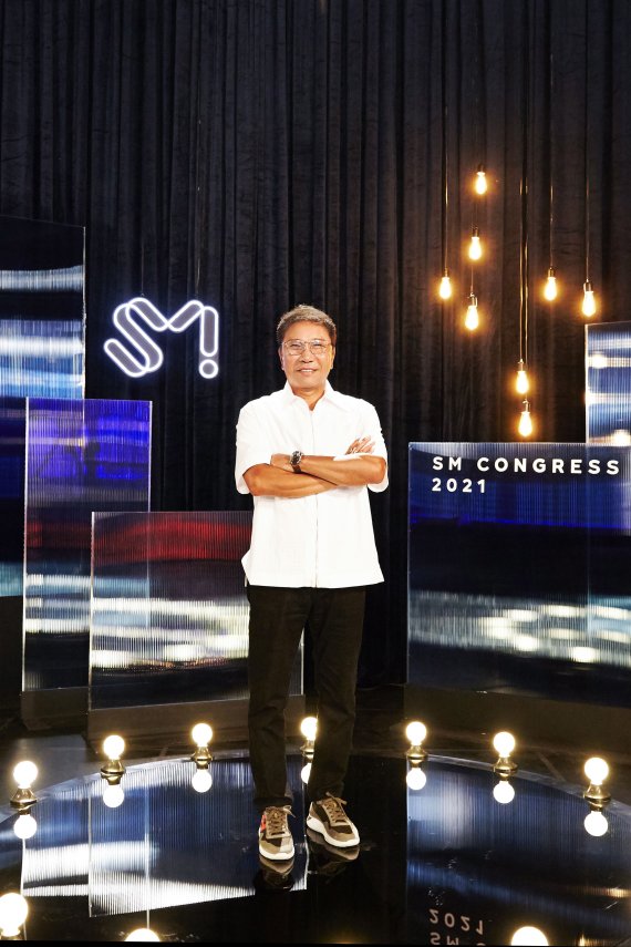 H.O.T. 뮤비 리마스터링에 SM클래식까지 '무한확장' SM - 파이낸셜뉴스