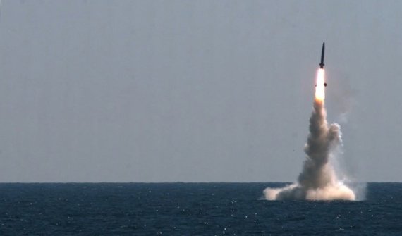 [뉴스1 PICK]韓 독자 개발한 SLBM 잠수함 수중 발사 성공..세계 7번째 - 파이낸셜뉴스