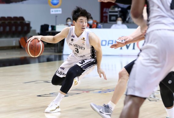 프로농구 KCC, DB로부터 박경상 무상 영입 - 파이낸셜뉴스