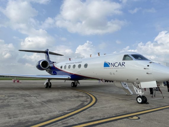 아시아 대기 관측하러 한국 온 NASA 항공기는 '거대한 실험실' - 파이낸셜뉴스