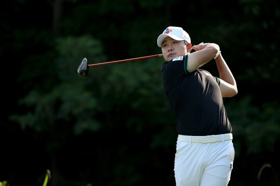 'KPGA 상금‧포인트 1위' 김민규, 비즈플레이 전자신문 오픈 출전 철회 - 파이낸셜뉴스