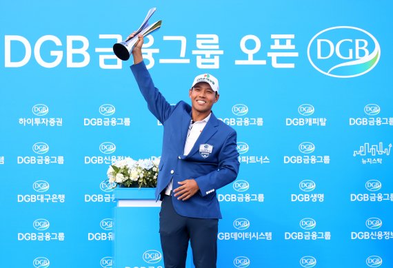 '연장 승부사' 문도엽, 갤러리 소음에도 "프로선수구나 느껴" - 파이낸셜뉴스