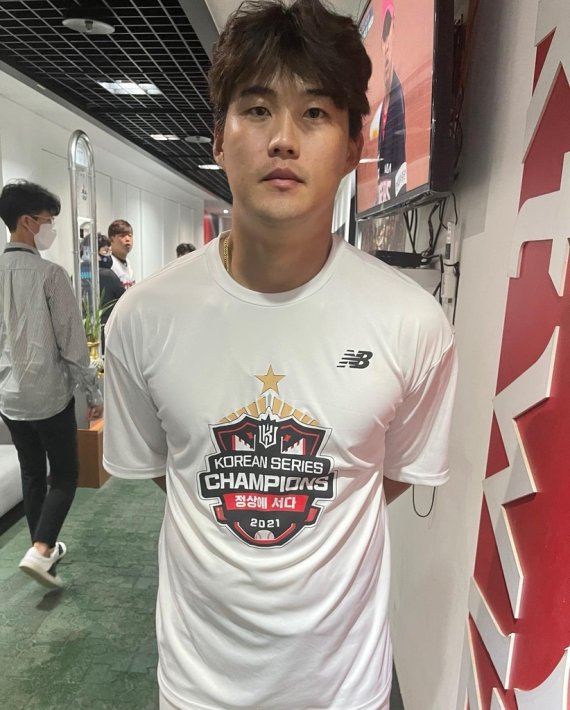 '숨 쉬듯 가볍게' 또 끝내기…kt 배정대 "호흡 덕분" - 파이낸셜뉴스