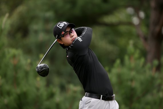 '돌아온 예비역' 이형준, 현대해상 우승…KPGA 통산 6승 - 파이낸셜뉴스