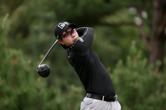 가을에 강한 이형준, 40개월 만에 우승…KPGA 통산 6승 - 파이낸셜뉴스