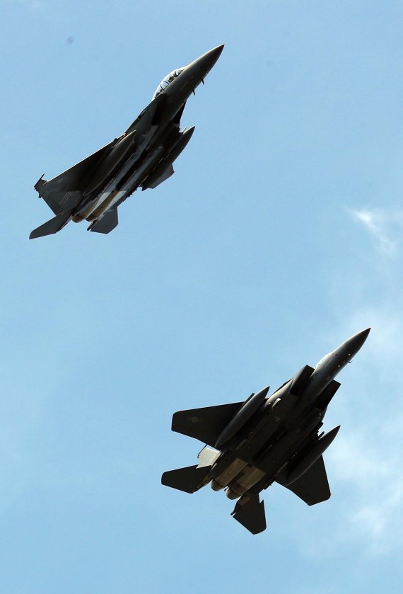 [속보]한미 전투기 정밀폭격 훈련 실시… "北 IRBM 도발 대응" - 파이낸셜뉴스