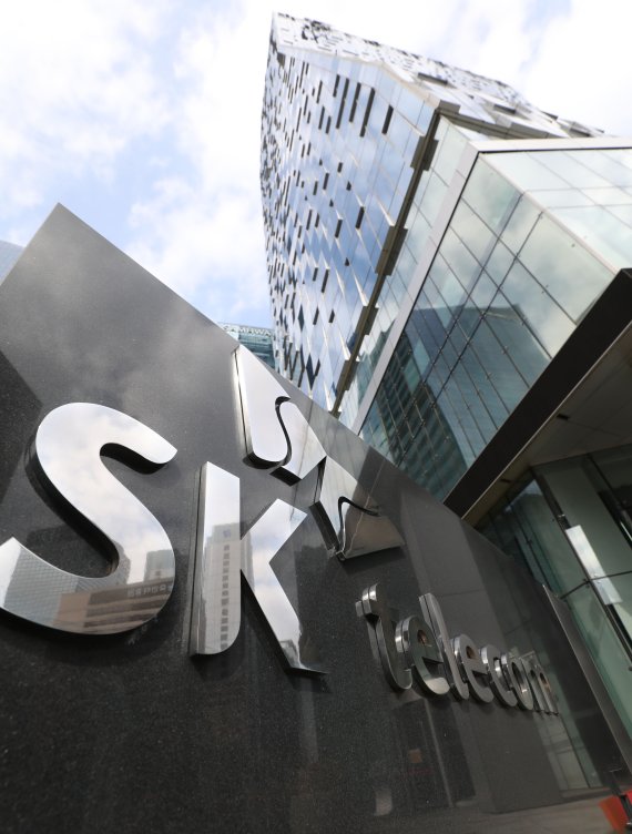 SKT, KCSI 조사 25년 연속 1위…고객만족도 3대 조사 그랜드슬램 - 파이낸셜뉴스