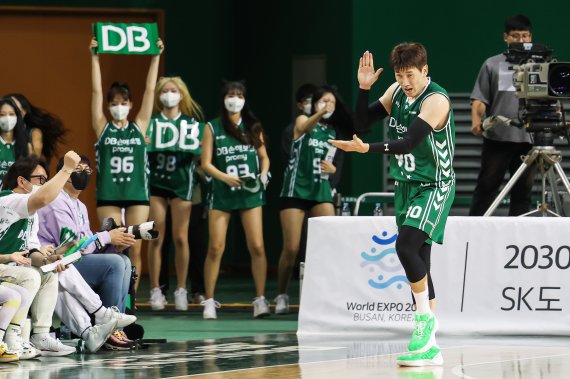 '두경민 27점' 프로농구 DB, SK 꺾고 2연승 질주 - 파이낸셜뉴스