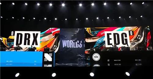 한국 DRX, 롤드컵서 '디펜딩 챔피언' EDG 꺾고 4강 파란 - 파이낸셜뉴스