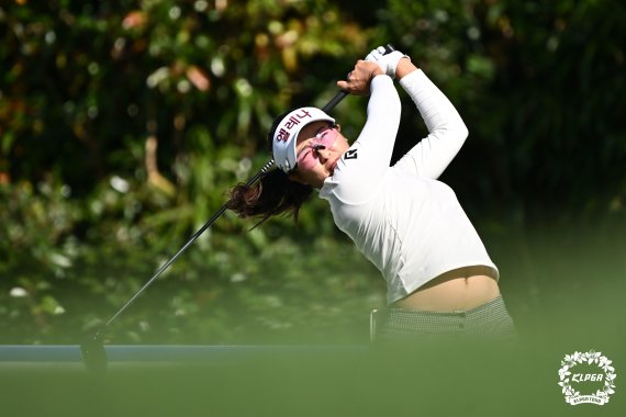 KLPGA 이예원‧김민주 무서운 세계랭킹 상승 … 전 세계 상승률 3,4위 차지 - 파이낸셜뉴스