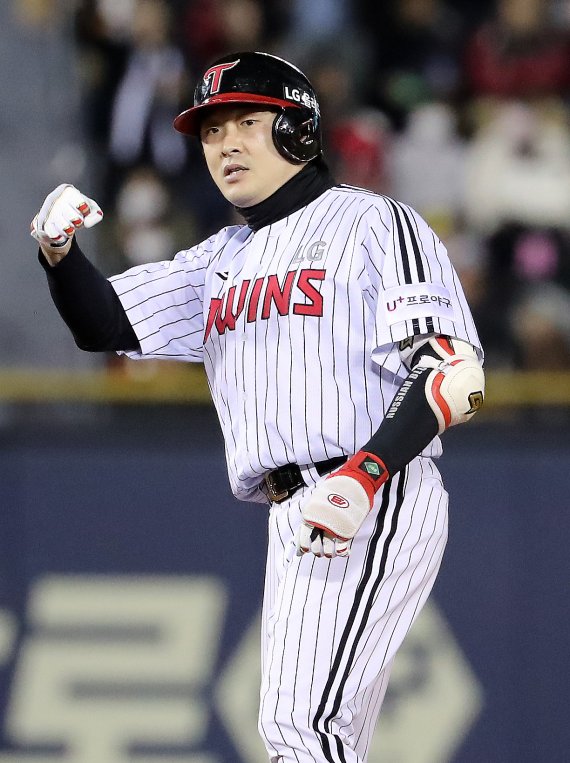 '마지막' 퓨처스 FA 16명 공시…'최대어' 이형종, LG 떠날까 - 파이낸셜뉴스