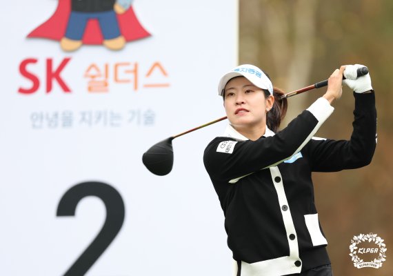 박민지, KLPGA 시즌 최종전 우승 '6승'…통산 50억 클럽 가입(종합) - 파이낸셜뉴스