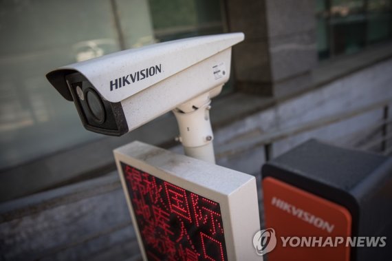 영국, "국가안보 위협" 정부기관에 중국산 CCTV 금지(종합) - 파이낸셜뉴스