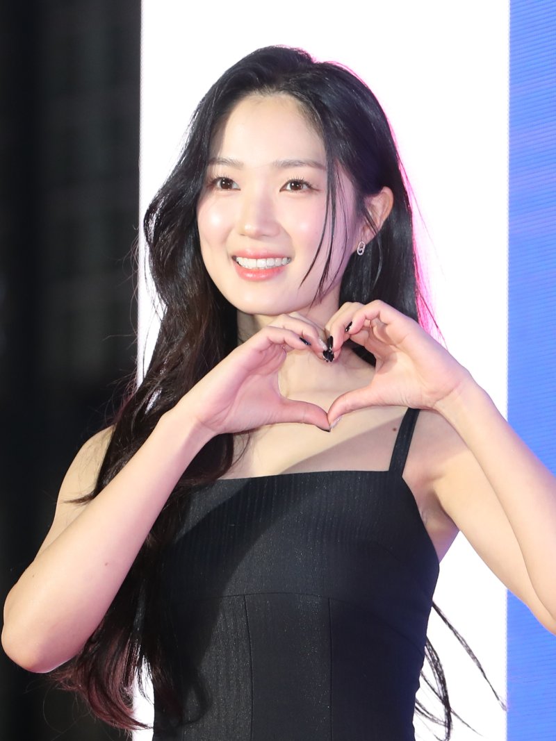 김혜윤 신인상 영광…더 배워서 발전하는 배우 될 것 [대종상] 파이낸셜뉴스
