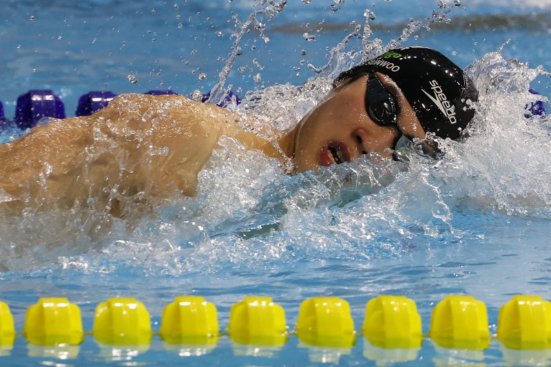 황선우, 쇼트코스 자유형 200m 2연속 金…또 아시아新(종합) - 파이낸셜뉴스