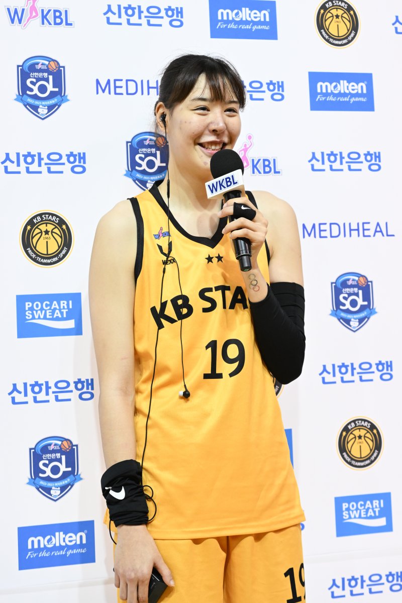 '11연승' 우리은행 vs 박지수 돌아온 KB, 22일 빅뱅 - 파이낸셜뉴스