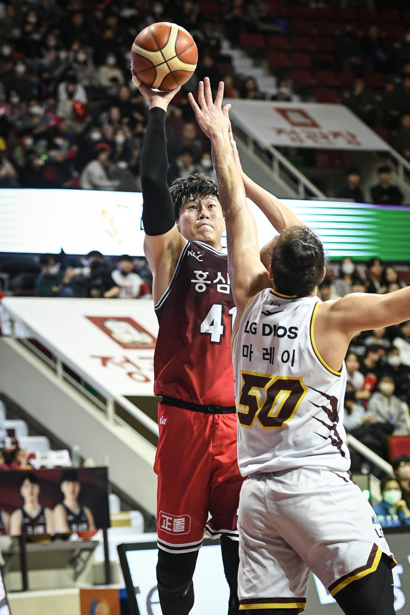 선두 인삼공사, 2위 LG 제압…9연승 질주 '선두 굳히기' - 파이낸셜뉴스