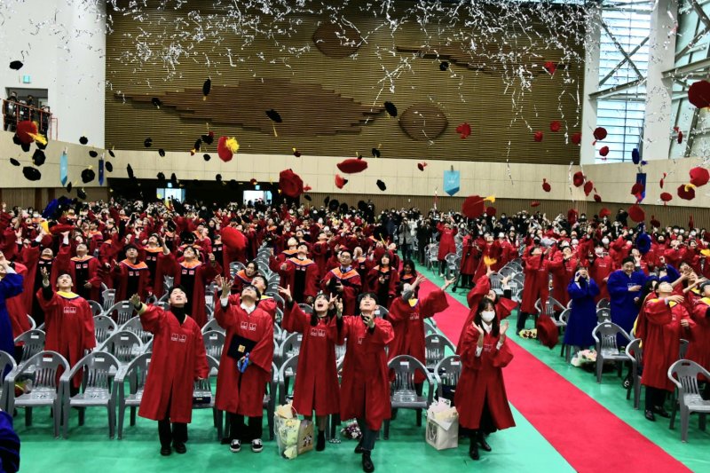 UNIST 학위수여식…과학기술인재 1028명 배출 - 파이낸셜뉴스