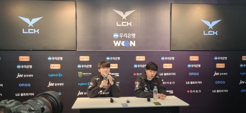 [LCK 2023] 든든한 바텀의 힘…T1·DK, 나란히 2-0 완승 - 파이낸셜뉴스