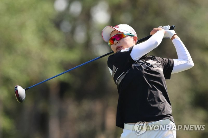 김효주, LPGA 투어 HSBC 챔피언십 2R 공동 2위…고진영 8위 - 파이낸셜뉴스