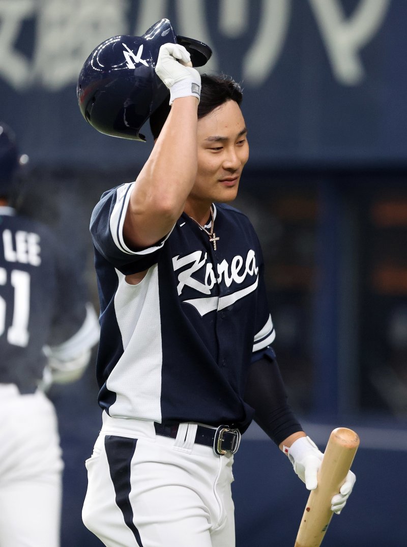 [WBC] 3실책에 운 이강철호, 오릭스와 공식 평가전서 2-4 패배 - 파이낸셜뉴스