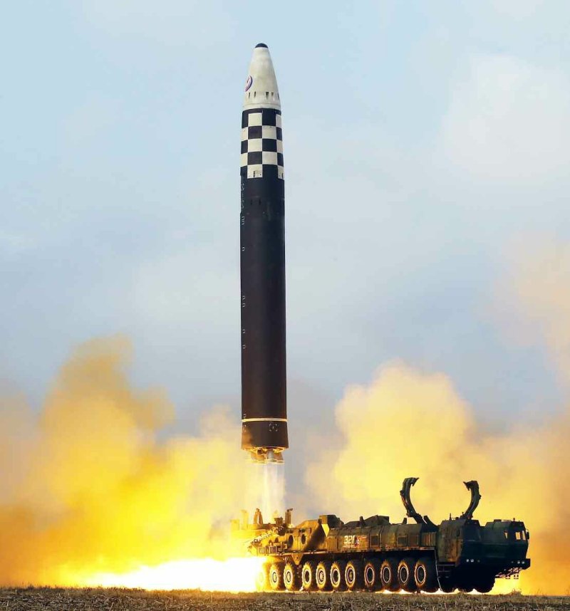 北, ICBM 1000㎞ 날아 동해상 탄착 한일회담 앞둔 도발(종합) - 파이낸셜뉴스