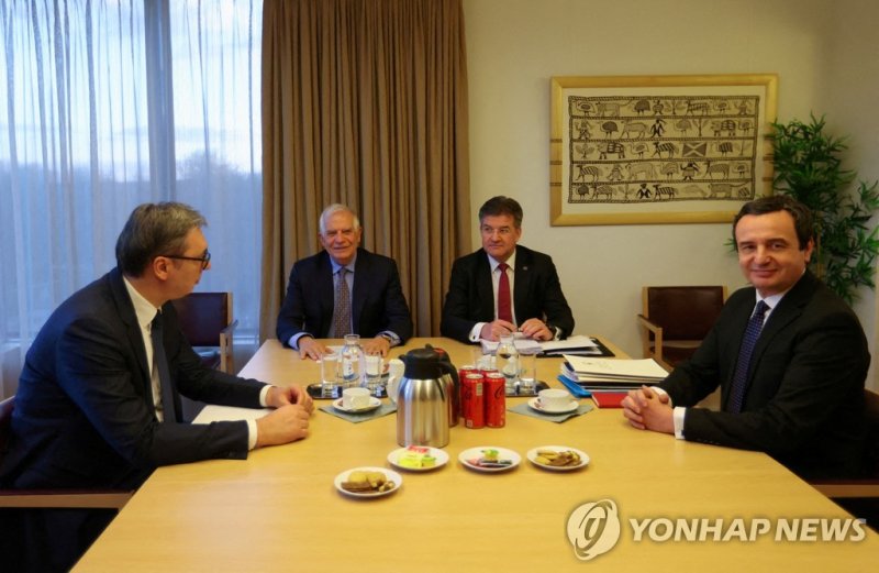 세르비아 대통령, 코소보와 회담 앞두고 "아무것도 서명 않겠다" - 파이낸셜뉴스