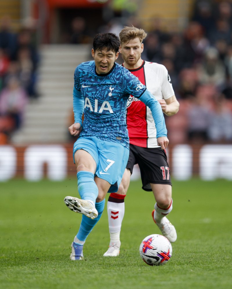 손흥민, EPL 통산 50호 도움 달성…토트넘 3위 등극 실패 - 파이낸셜뉴스