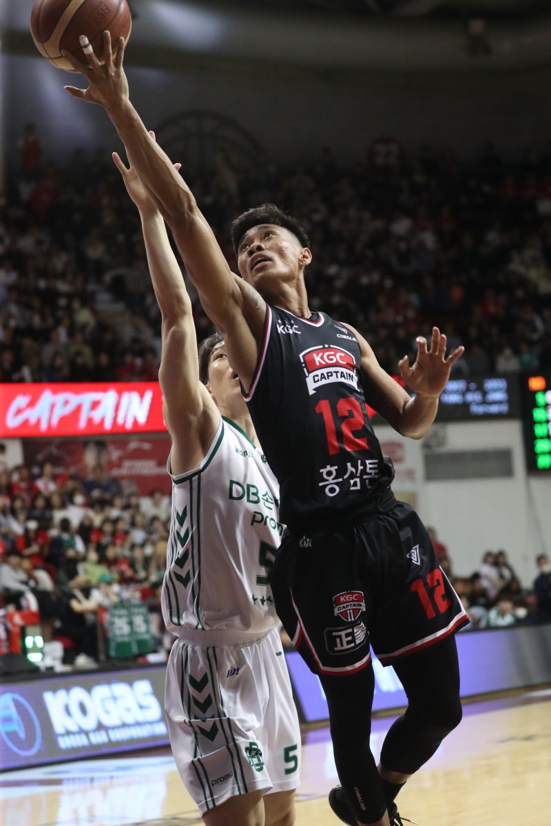 '정규리그 제패' KGC, 마지막 홈 경기 승리로 우승 자축 - 파이낸셜뉴스