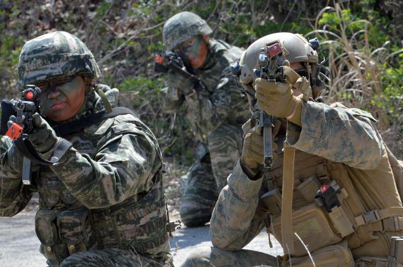 해병대1사단·美13해병원정대(MEU), 포항서 연합C·Q·B훈련 - 파이낸셜뉴스