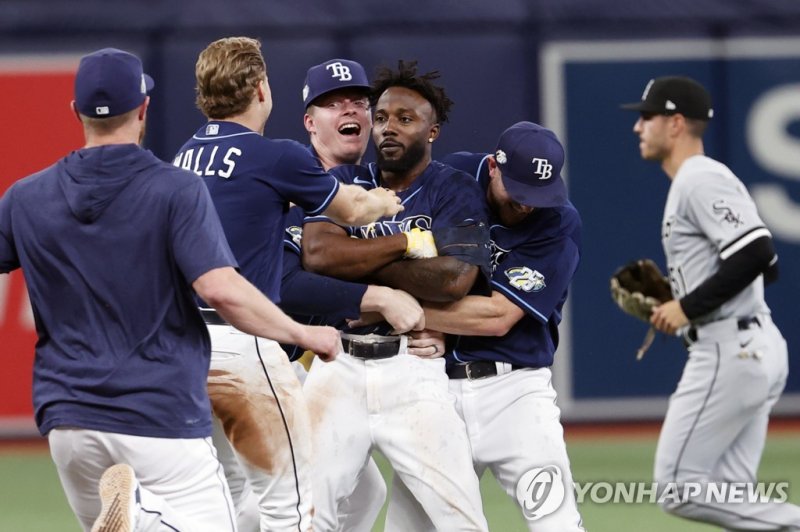 '돌풍' 탬파베이, 개막 후 21경기 연속 팀 홈런…MLB 신기록 - 파이낸셜뉴스