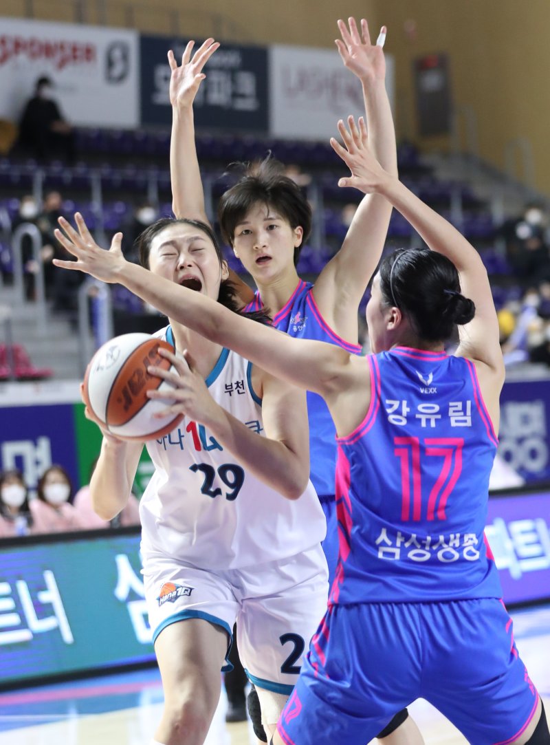 하나원큐 이정현·KB 박지은, 타구단 협상 포기하고 은퇴 결정 - 파이낸셜뉴스