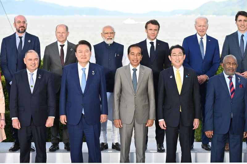 尹, G7 데뷔전…식량·바이오·기후 분야서 글로벌 중추국가 역할 천명 - 파이낸셜뉴스