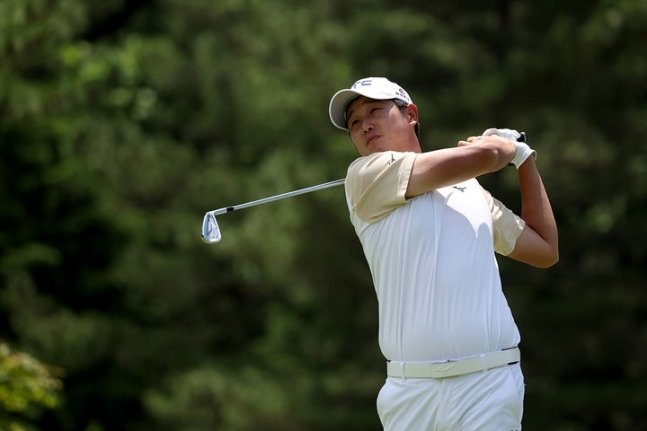 3타 줄인 양지호, KPGA 하나은행 인비테이셔널 2R 공동 3위 - 파이낸셜뉴스