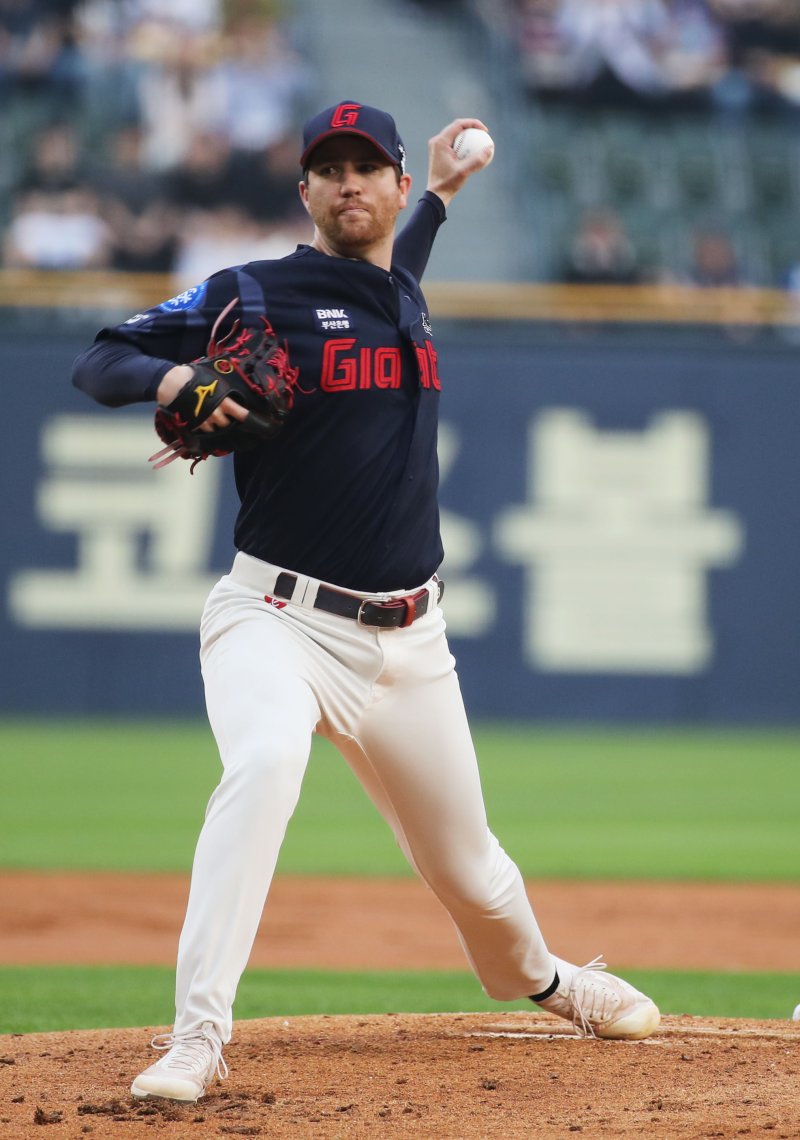 반즈 7이닝 무실점 호투…롯데, 4연패 탈출 - 파이낸셜뉴스