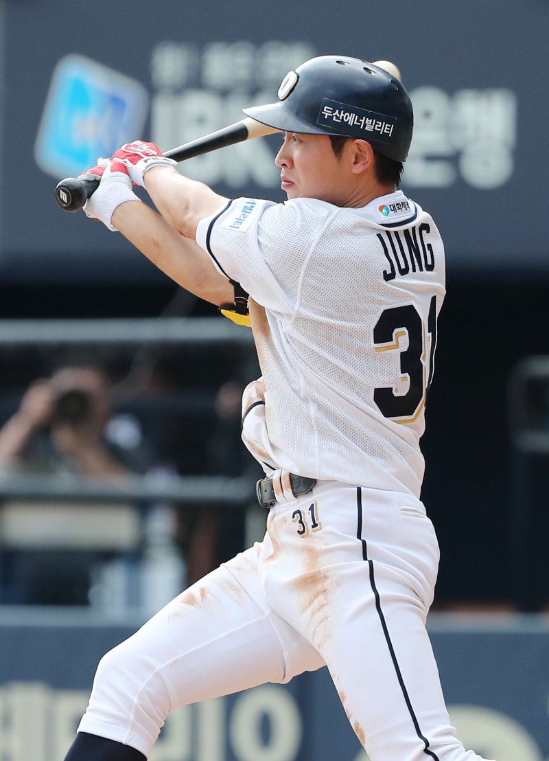 LG, SSG 14-0 완파 '선두 탈환'…한화는 1005일 만에 5연승(종합) - 파이낸셜뉴스