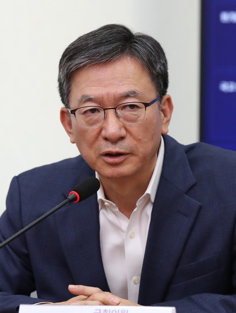 친명 정성호 "이재명, 대북송금 건과 무관하다고 확신" - 파이낸셜뉴스