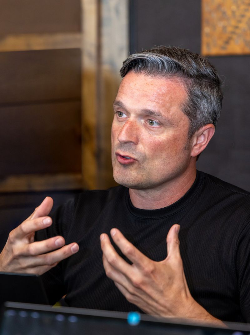 [fn이사람] "현대차의 미래는 전기차…도요타 이기기 위해 혁신" - 파이낸셜뉴스