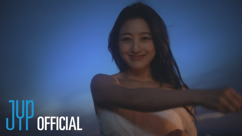 지효, '킬링 미 굿' MV 반전 분위기 예고…솔로 데뷔 D-1 - 파이낸셜뉴스